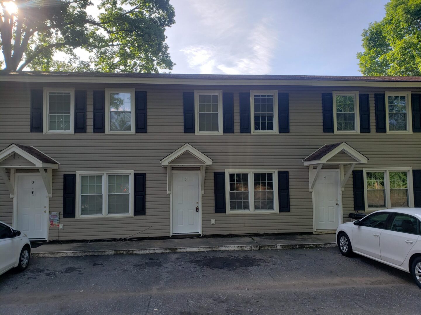 Apartments or Condos - Tinsley Real Estate, Inc